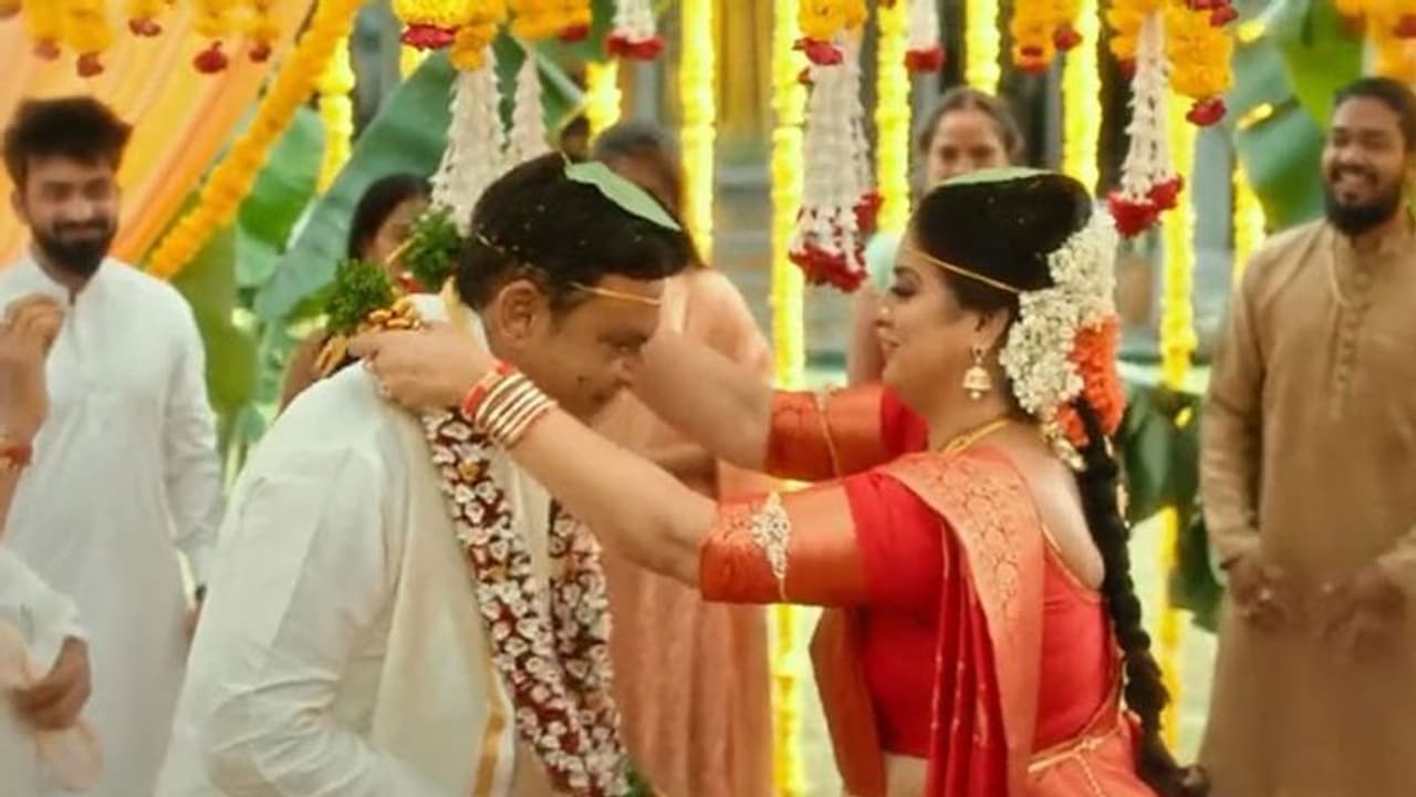 Who is Naresh? Mahesh Babu's half-brother got married to Pavithra ...