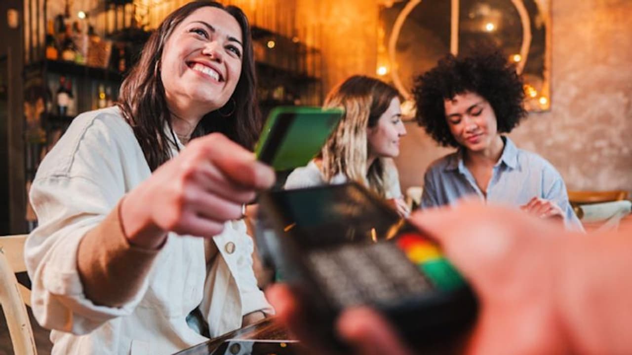 How to improve your chances of getting an instant credit card | Asianet ...