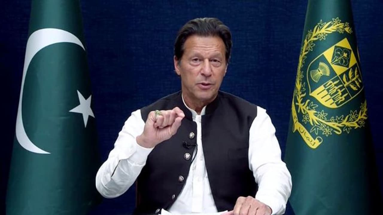 Toshakhana case: Former Pakistan PM Imran Khan found guilty, gets 3-year jail term | Asianet ...