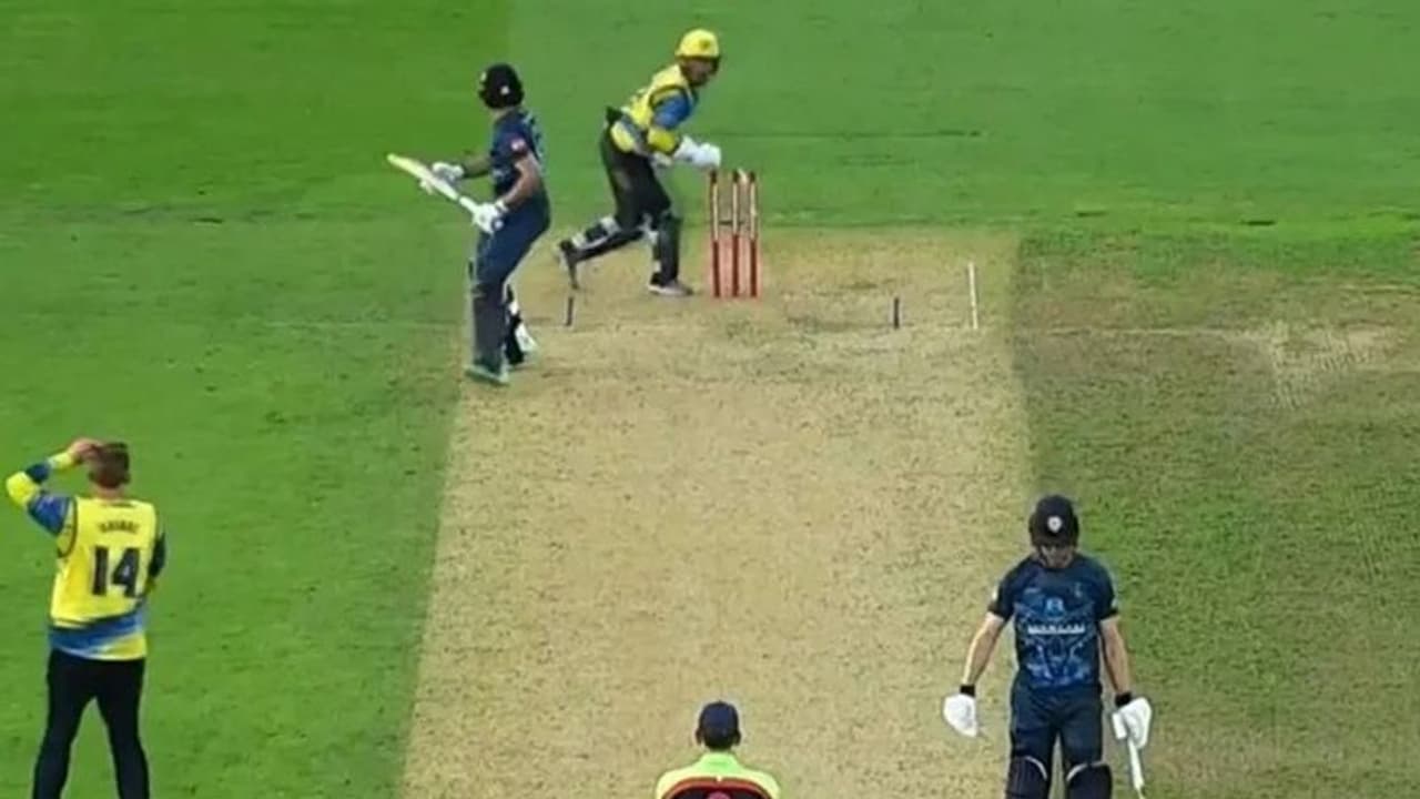 Haider Ali's Bizarre Dismissal Leaves Fans 'Stumped' in T20 Blast Match: WATCH | Asianet Newsable