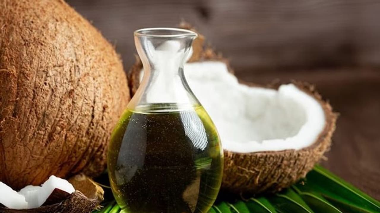 Try these two effective Kerala-style oils for quick hair growth ...