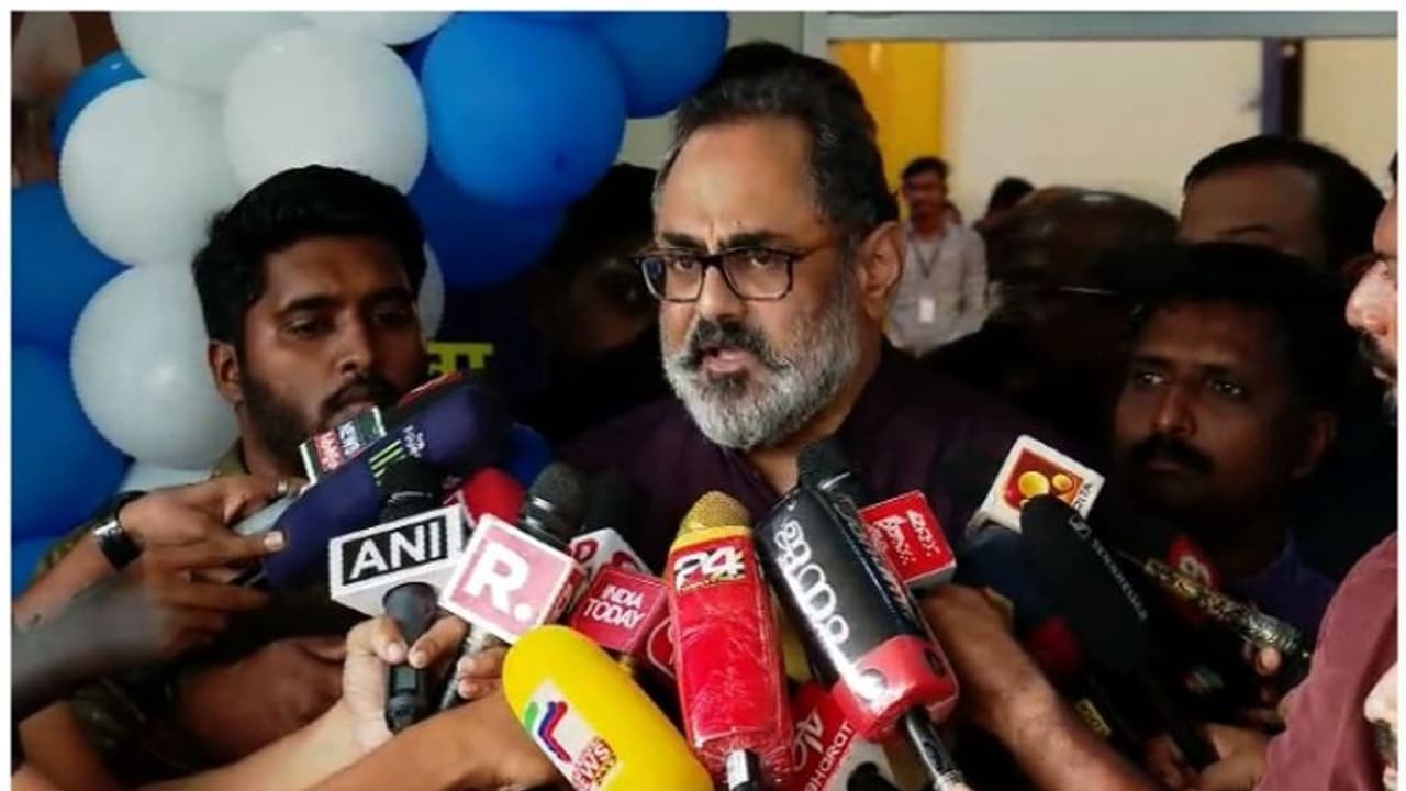 ഏഷ്യാനെറ്റ് ന്യൂസ് റിപ്പോർട്ടർ അഖിലയ്ക്കെതിരായ കേസ്: സിപിഎമ്മിന്റെ ...