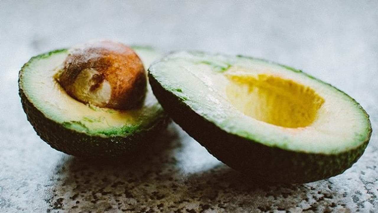Boost testosterone levels naturally: 9 foods to include in your diet ...