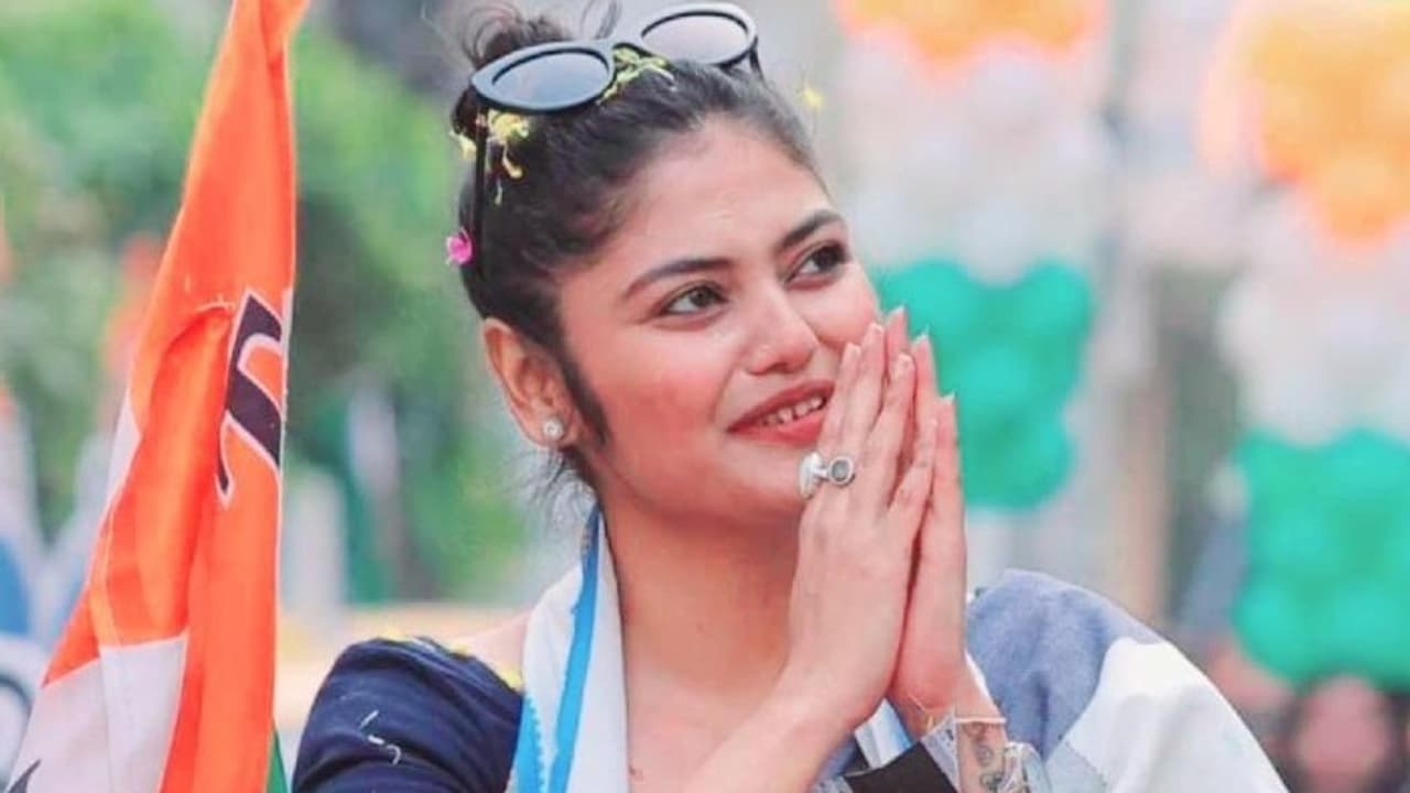 Saayoni Ghosh Net Worth: মমতা দিদির চেয়ে ৬ গুণ বেশি সম্পত্তি রয়েছে ...