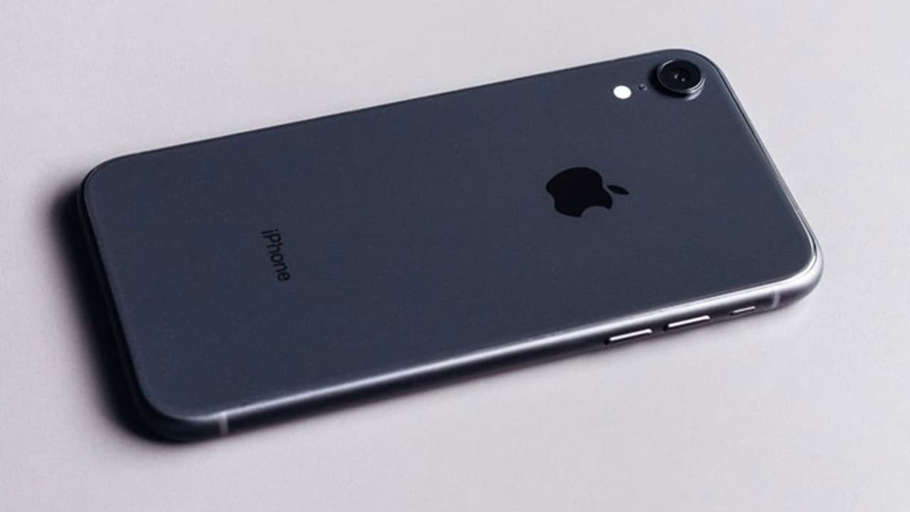 CERT-In issues 'critical vulnerability' warning for Apple users: HERE's guide to update software ...