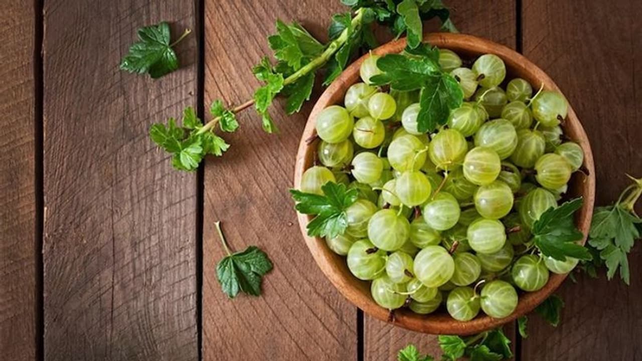 5 benefits of eating Gooseberry for your Skin | Asianet Newsable