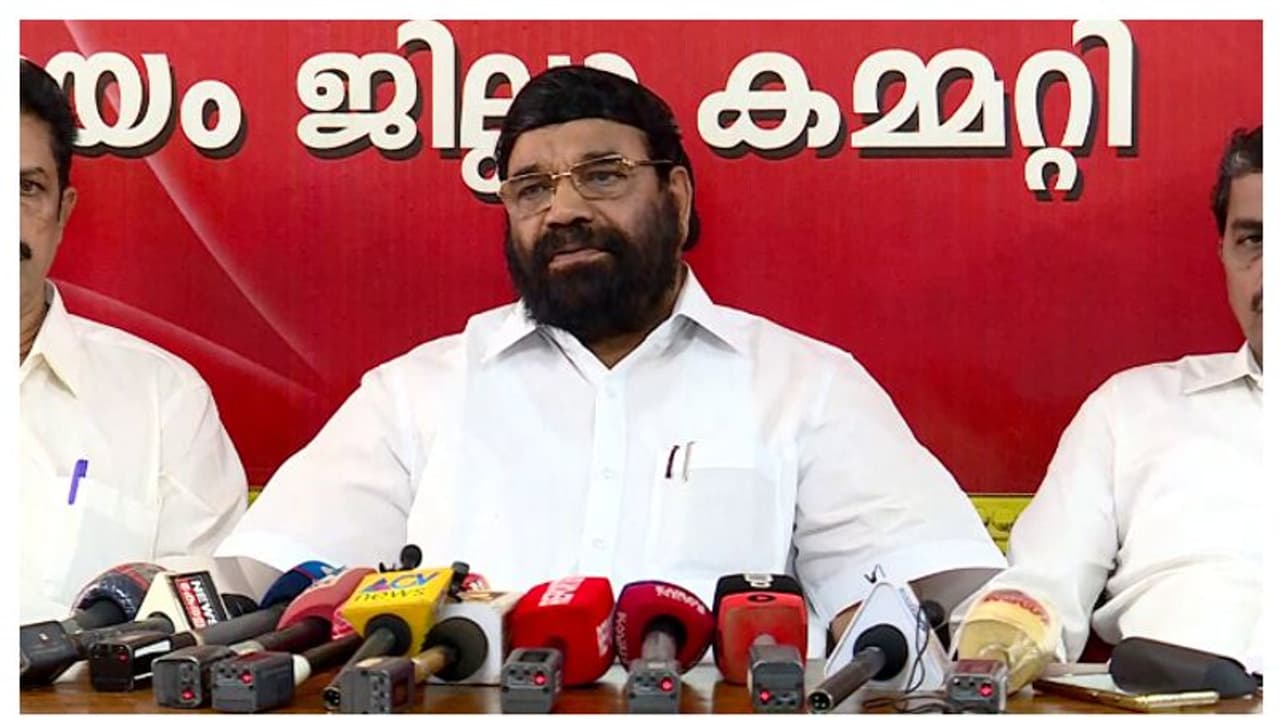 മണർകാട് പള്ളി പെരുന്നാൾ കാലത്ത് വൻ തിരക്ക്, പെരുന്നാളിനെ ...