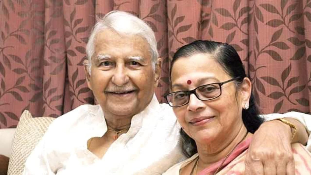 सीमा देव के बालों में लगे मोंगरा पर लट्टू हो गए थे रमेश देव, पति की मौत ...