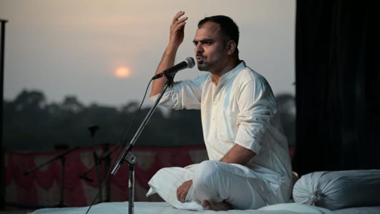 Celebrating the art of Dastangoi: Incredible journey of Himanshu ...