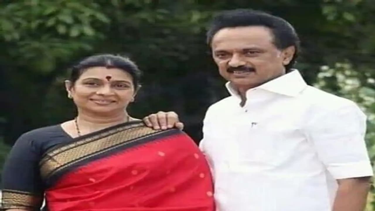 durga stalin என் மனைவி துர்கா எப்படிப்பட்டவர் தெரியுமா? மேடையில் ...