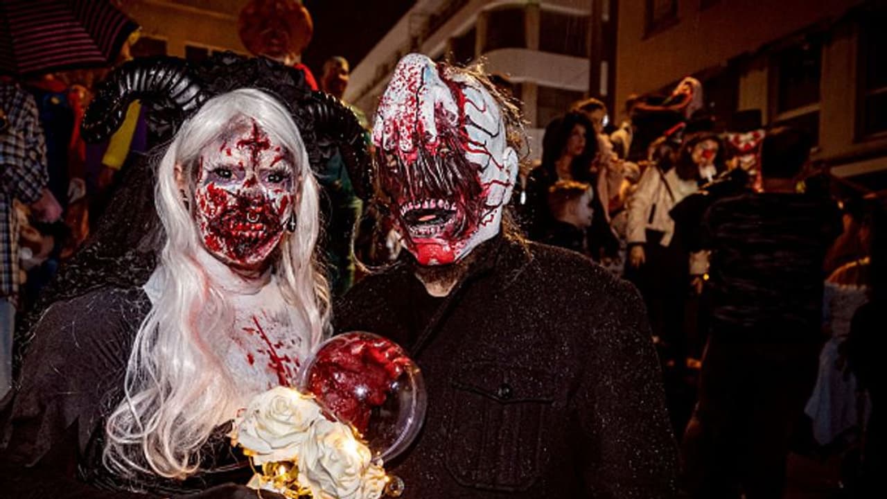 Why is Halloween celebrated in India? Know it's origins, traditions ...
