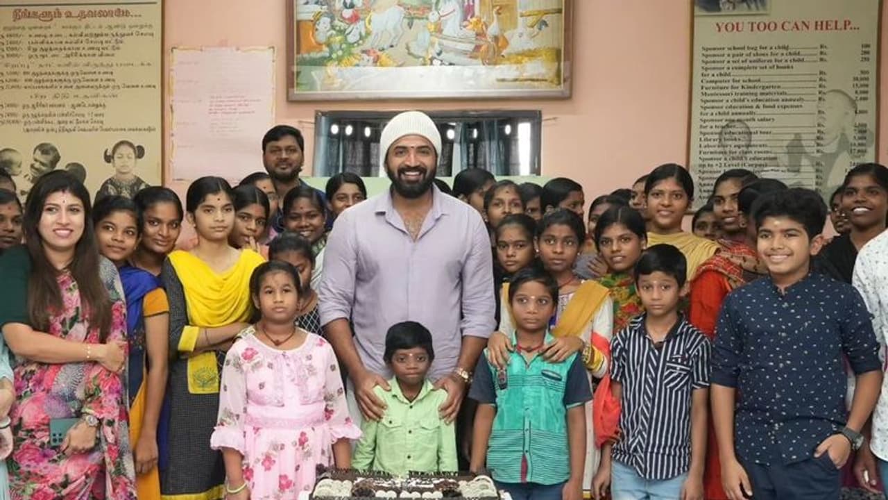 Arun Vijay: ஆதரவற்ற குழந்தைகளுடன் கேக் வெட்டி... அருண் விஜய் கொண்டாடிய ...