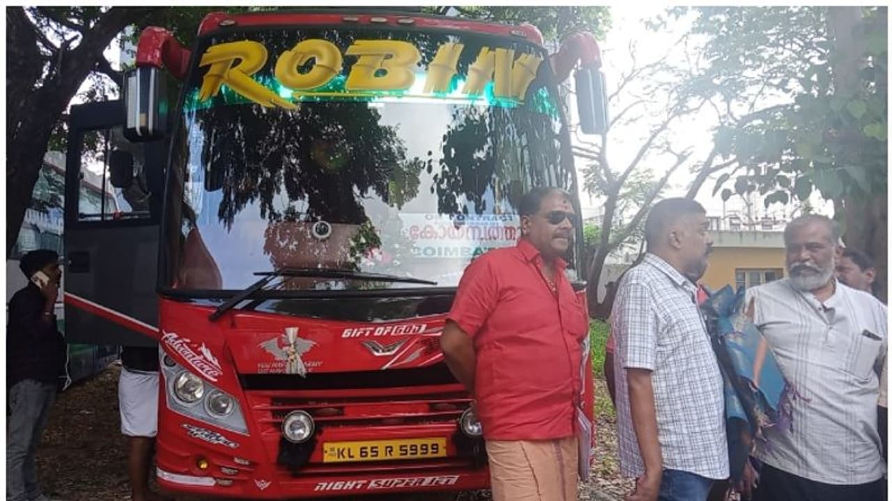 തുടർച്ചയായ പരിശോധനയും, പിടിച്ചെടുക്കലും; റോബിൻ ബസ് ഉടമ ഹൈക്കോടതിയി ...