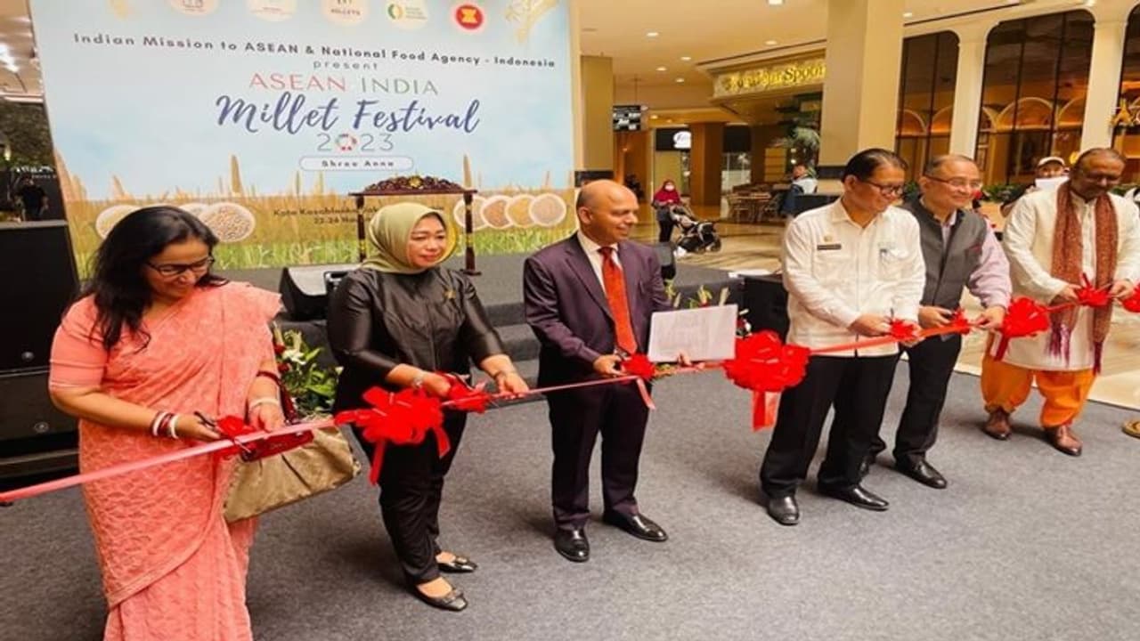 ASEAN India Millet Festival 2023 இந்தோனேசியாவில் தொடங்கிய ஆசியான் ...