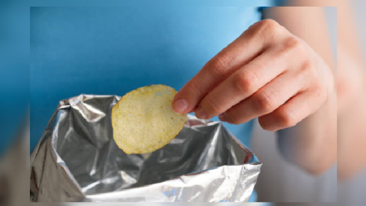 Why chips packets have more air? Here's the scientific reason | Asianet ...