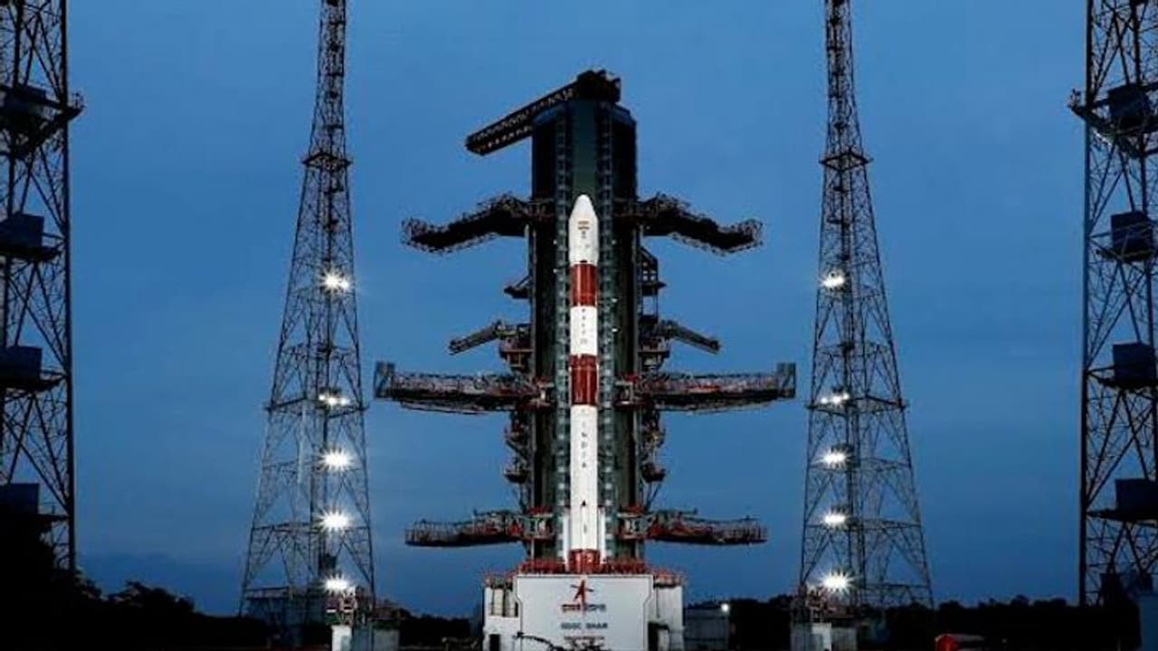 ISRO to launch PSLV-C58 with XPoSAT on January 1 | Asianet Newsable