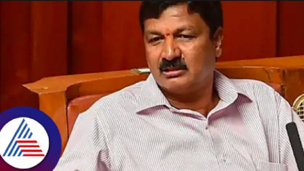 CID Chargesheet ಬೆನ್ನಲ್ಲೇ ಬ್ಯಾಂಕ್‌ ಸಾಲ ಕಟ್ಟಿದ ರಮೇಶ್ | Ramesh Jarkiholi ...