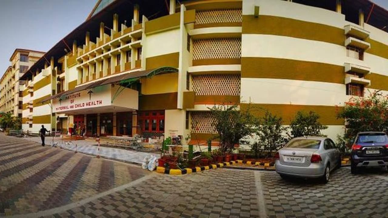 ആദ്യമായി സംസ്ഥാനത്തെ ഒരു ആശുപത്രിക്ക് ദേശീയ മുസ്‌കാന്‍ സര് ...