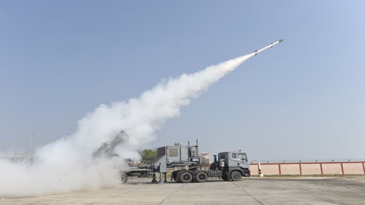 India Successfully test its very limited range VSHORADS Missile | India ...