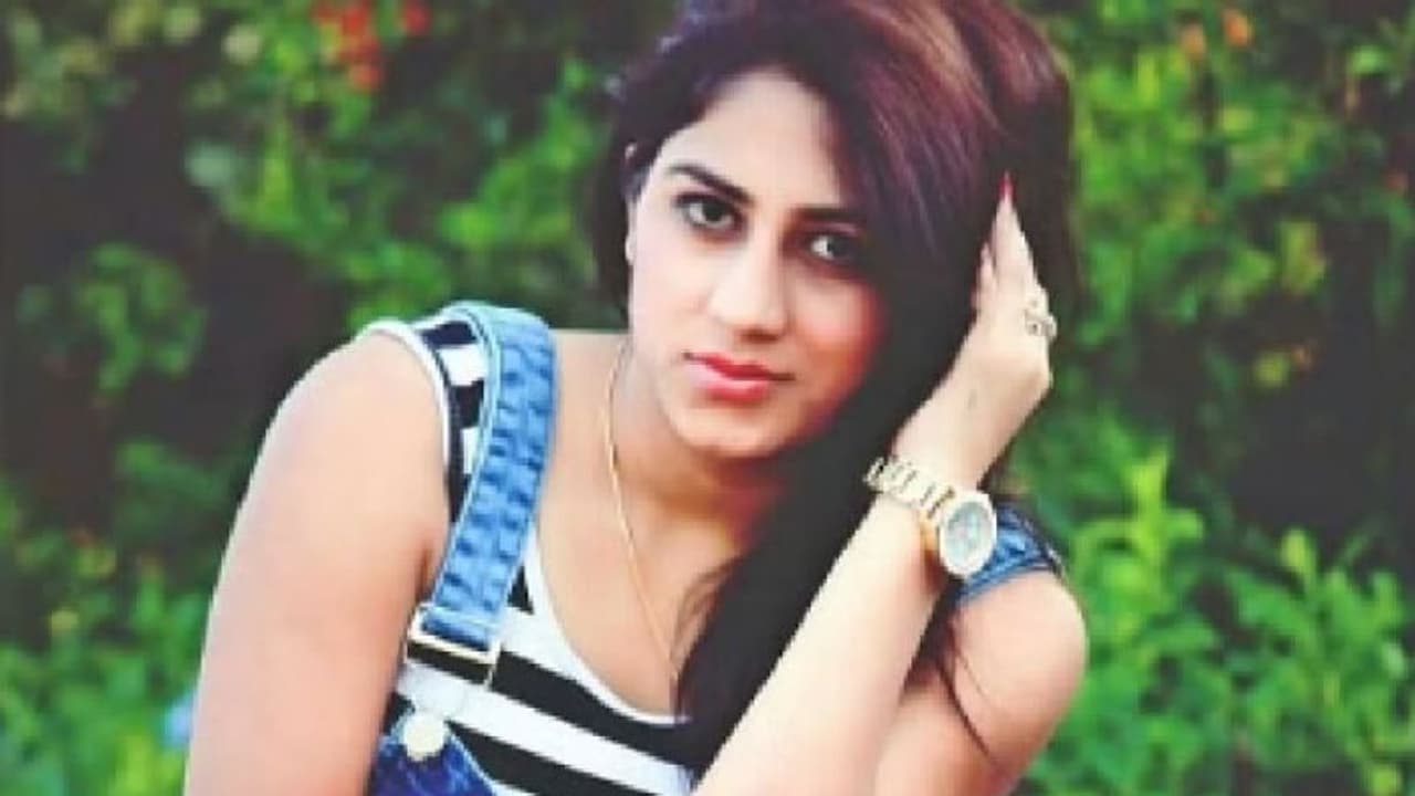 பிரபல மாடல் அழகி கொலை.. பல நாட்களாக தேடப்பட்ட அவரின் உடல் ...
