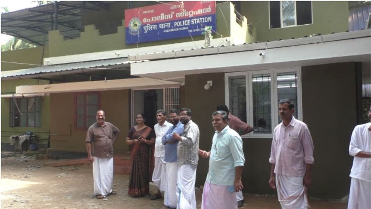 പൊലീസ് സ്റ്റേഷൻ മാർച്ചിലെ സംഘർഷം; പഞ്ചായത്ത് പ്രസിഡന്റ് ബിന്ദു ...