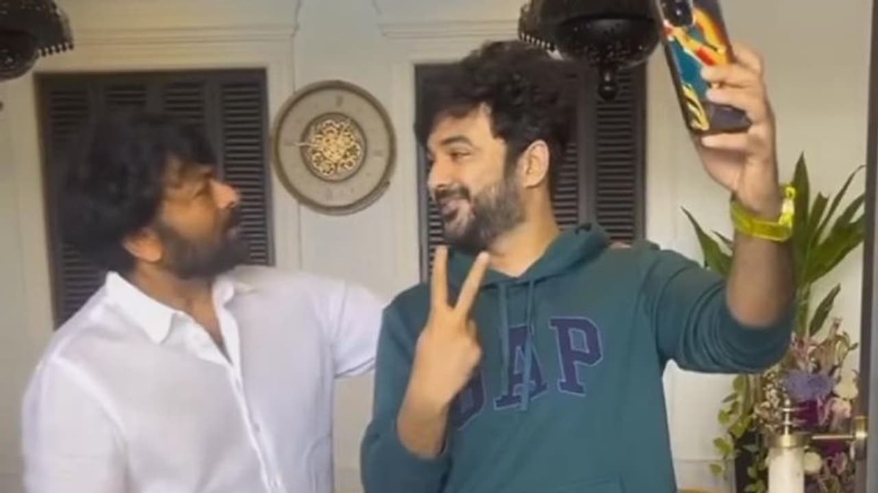 Chiranjeevi Fun with Actor Siddhu Jonnalagadda video Viral NSK ...