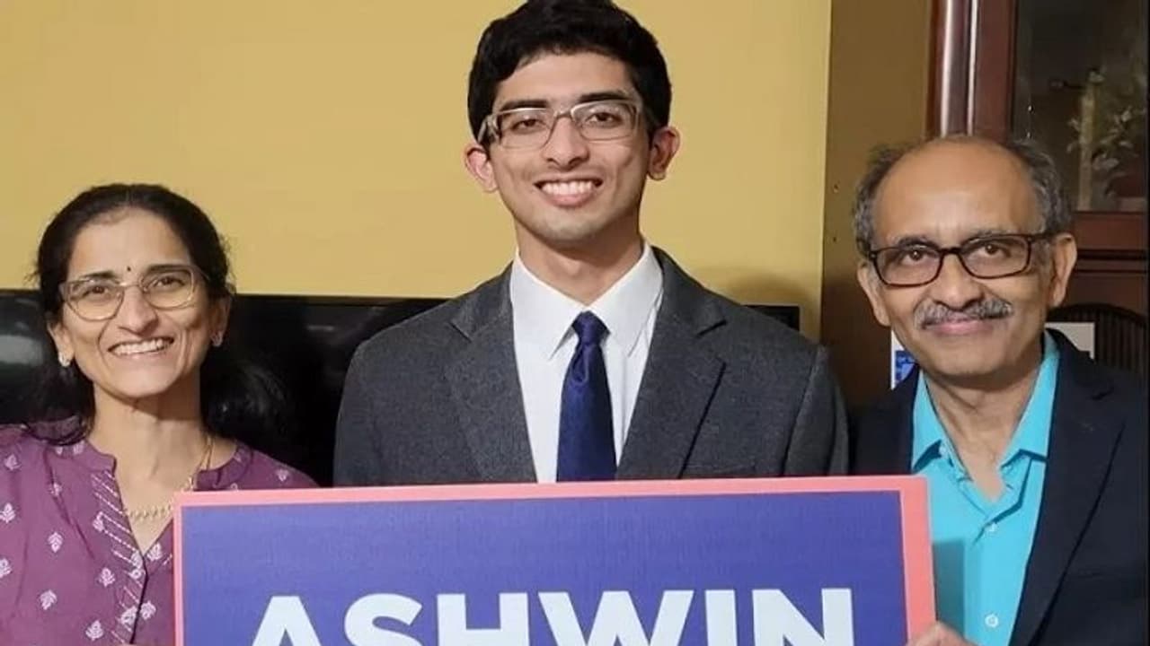 Who Is Ashwin Ramaswami ಅಮೆರಿಕದ ಸೆನೆಟ್‌ ರೇಸ್‌ನಲ್ಲಿ ಭಾರತ 24 ವರ್ಷದ ಸಾಫ್ಟ್ ...