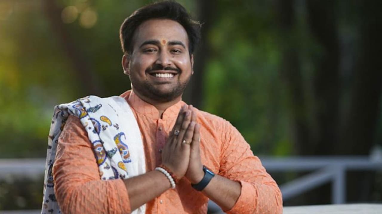 Experience the Best Astrologer Online Consultation with Astro Arun ...
