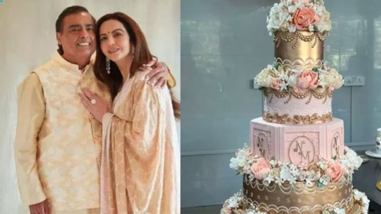 Mukesh Ambani And Nita Ambani, 39ನೇ ವಿವಾಹ ವಾರ್ಷಿಕೋತ್ಸವಕ್ಕೆ Golden cake ...