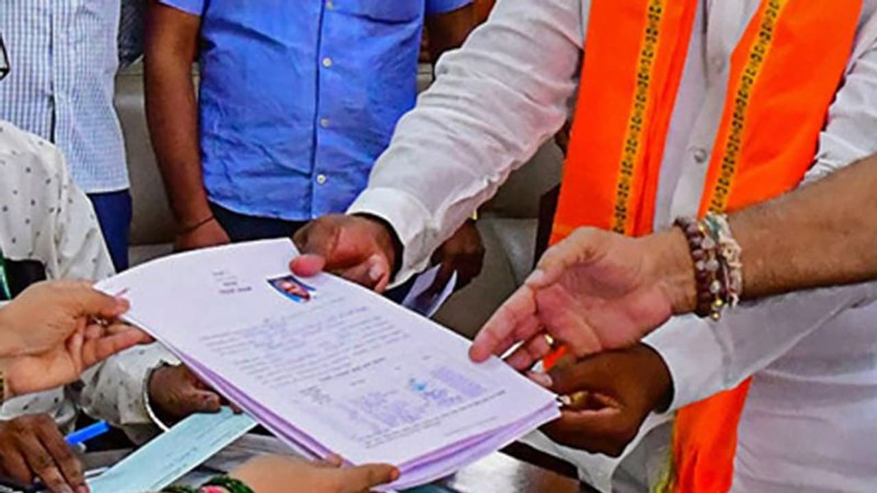 Lok Sabha polls 2024: Total 247 contestants file nomination in 14 ...