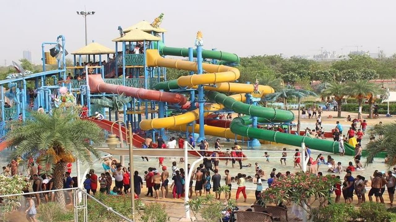 Shocking! A person died after enjoying the slide at the water park in ...