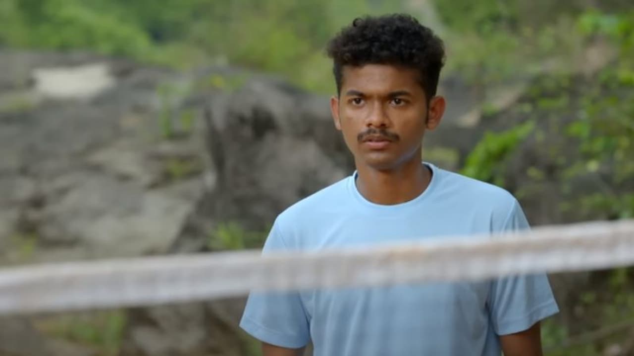 Kerala: Malayalam actor Mathew Thomas' family meets with road accident ...