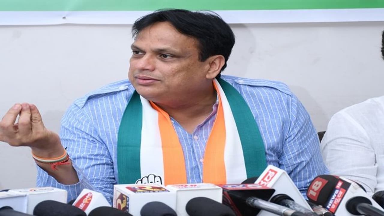 Kalyan Karnataka: ಲ್ಯಾಣ ಕರ್ನಾಟಕದಲ್ಲಿ ಮೂಲಸೌಕರ್ಯದ್ದೇ ಸಮಸ್ಯೆ: ಅಜಯ್‌ ಸಿಂಗ್ ...