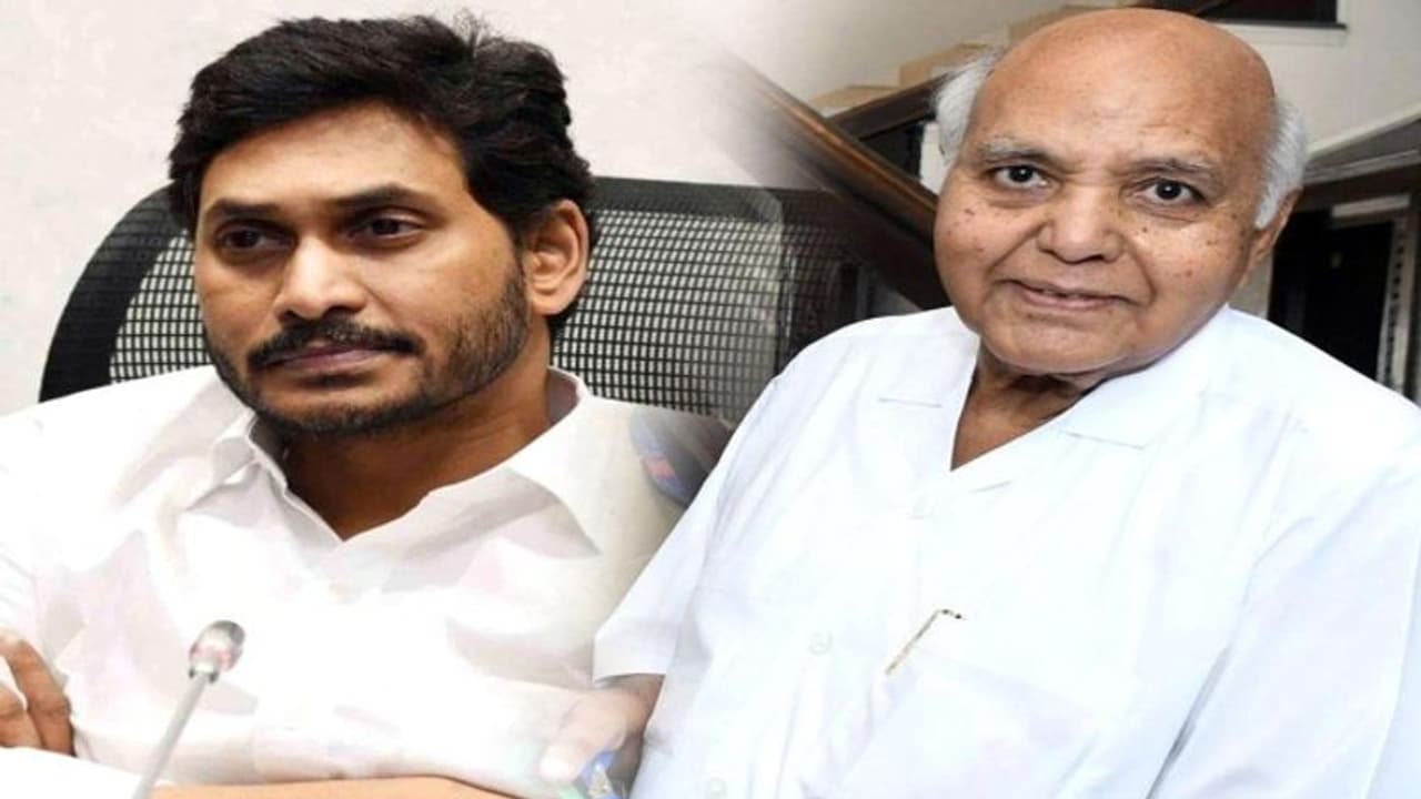 వైయస్ జగన్ కు 'ఈటీవి' ఫైనల్ పంచ్? ...పోలింగ్ కు కొద్ది గంటల్లో ...