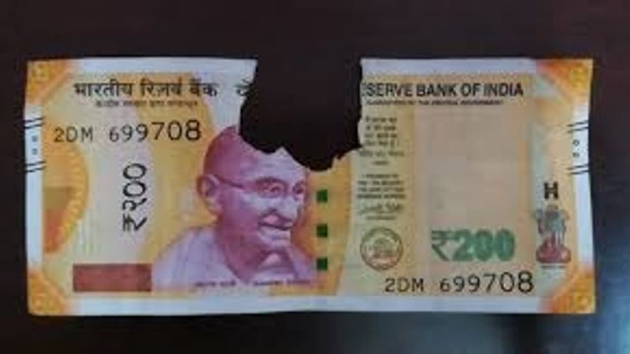 How to Exchange Damaged Currency Notes ಹರಿದ ನೋಟುಗಳನ್ನು ಬದಲಾಯಿಸುವುದು ...