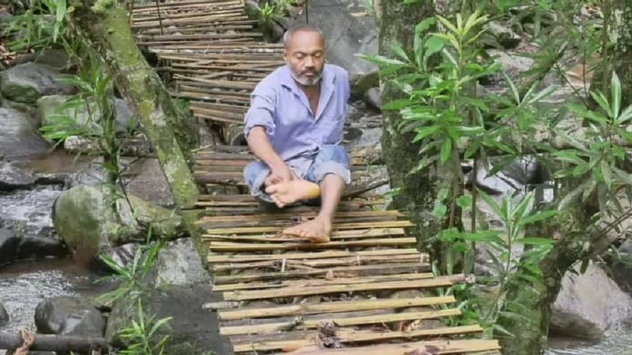 ಕಾಲು ಸಂಕವೇ ಅತ್ಯಾಡಿ ಗ್ರಾಮದ ಜನರ ಬದುಕಿನ ದಾರಿ: ಮಳೆಗಾಲದಲ್ಲಿ 6 ತಿಂಗಳು ಸಂಪರ್ಕ ...