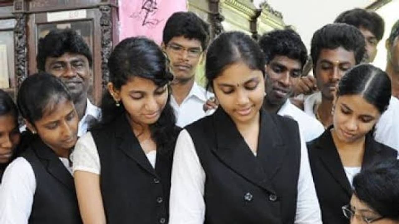 LAW COLLEGE : மாணவர்களுக்கு குட் நியூஸ்.. சட்டக்கல்லூரியில் ...