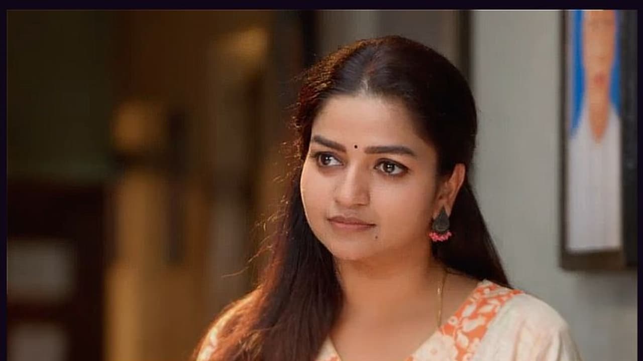 Anna Serial Today Episode : அண்ணா சீரியல் : பதவியேற்றதும் ஆக்‌ஷனில் இறங்கிய பரணி... கோவில் நகை ...