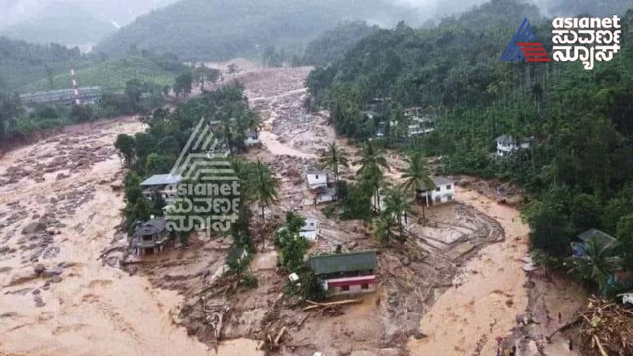 Massive landslide strikes Kerala's Wayanad: Over 250 people missing ...
