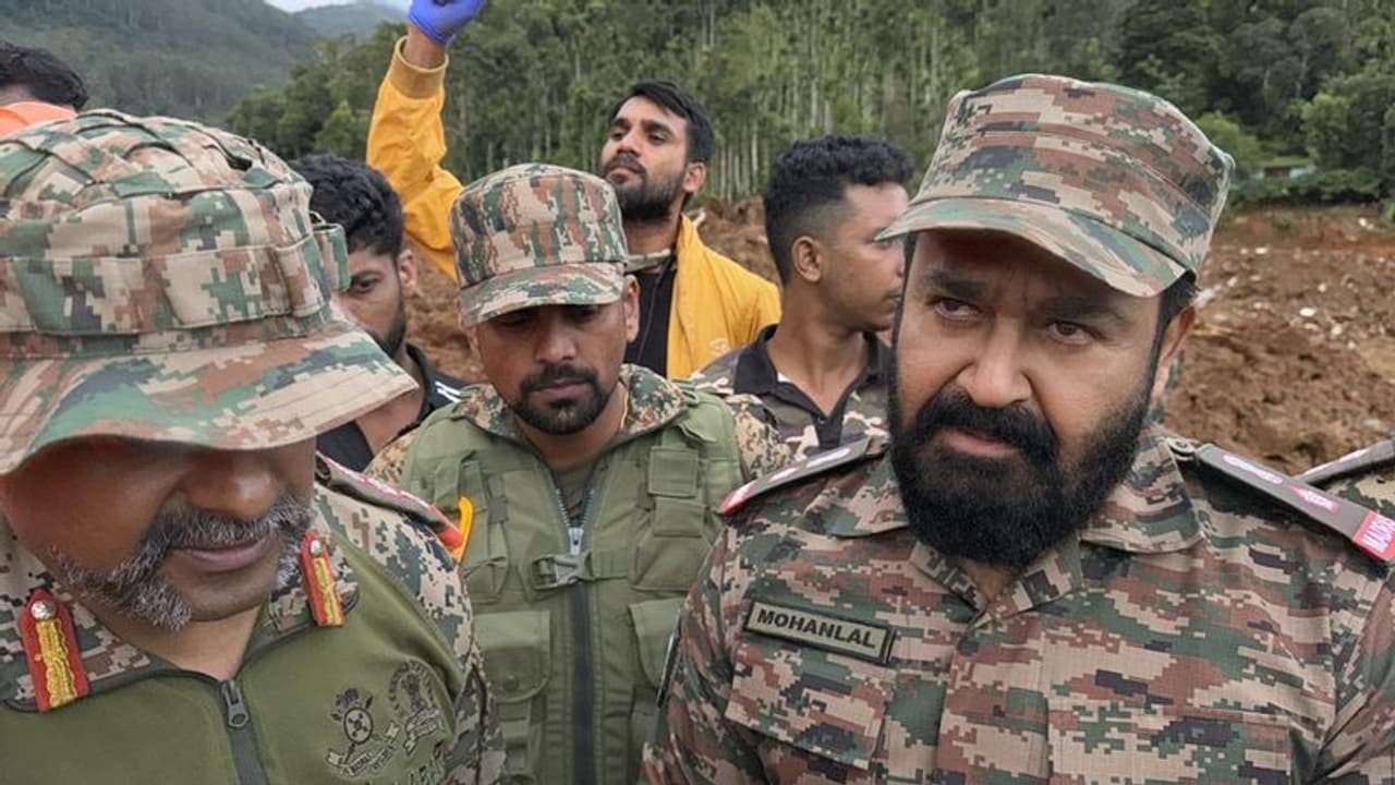 lt colonel mohanlal wayanad landslide areas : ചൂരല്‍മല മുണ്ടക്കൈ ദുരന്ത ...