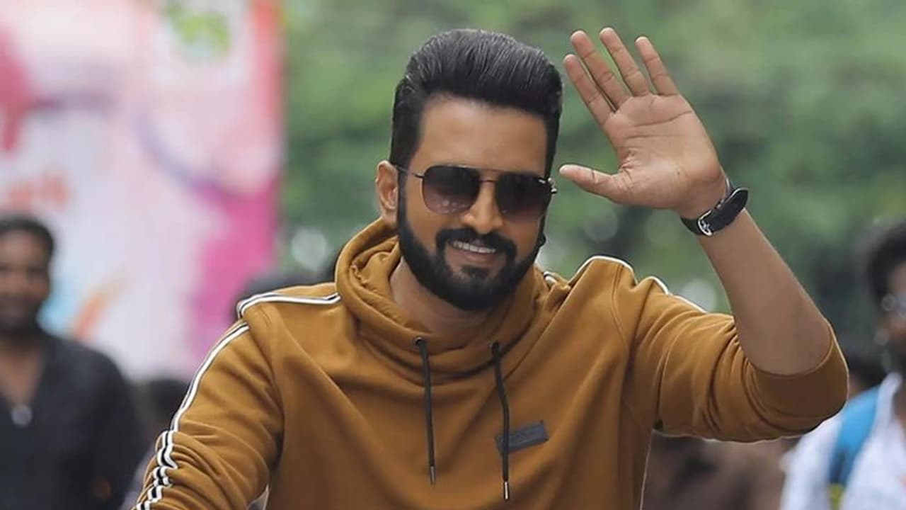 Santhanam Net Worth: Know about comedian's lifestyle, assets, family ...