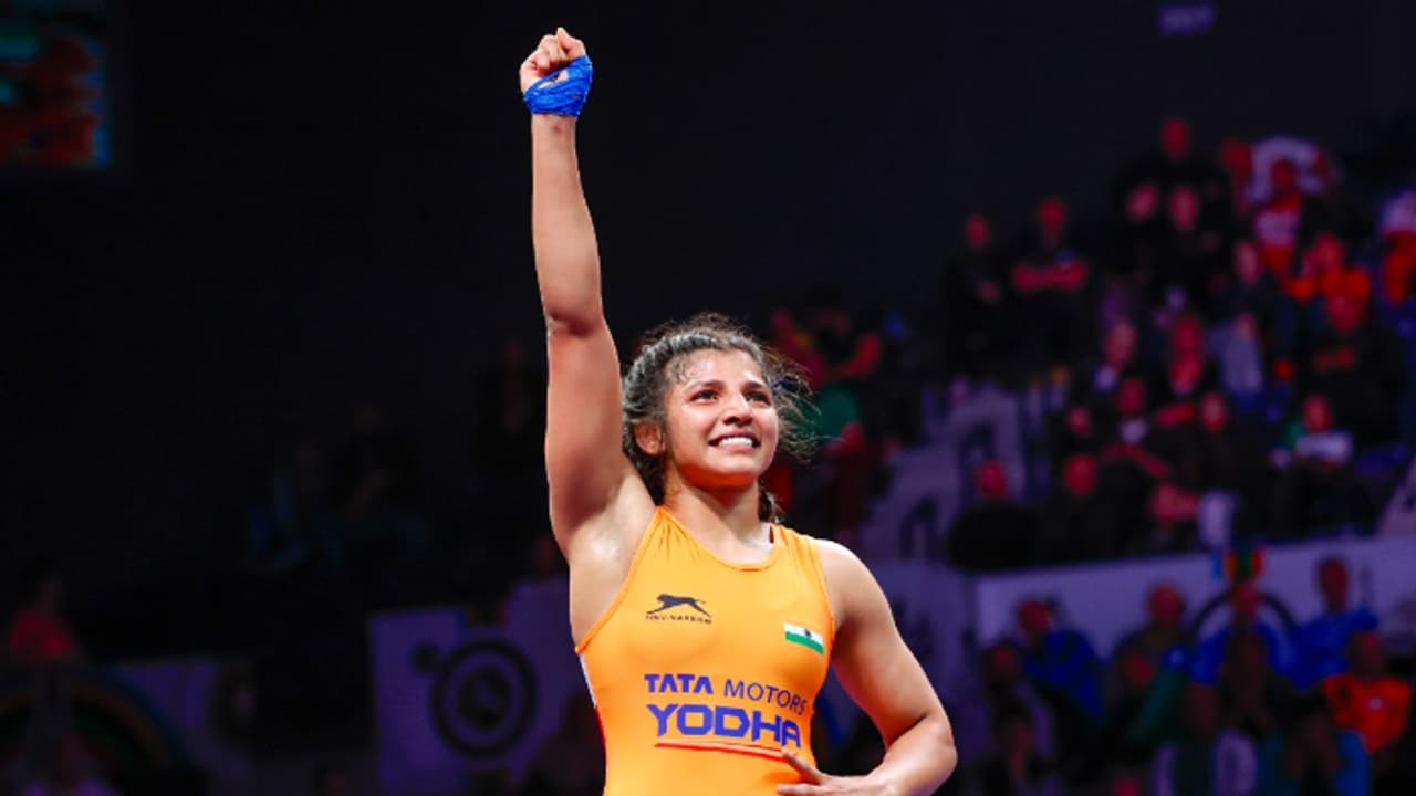 Nisha Dahiya Vs Sol Gum Pak Live | 1-4ല്‍ നിന്ന് 6-4ലേക്ക് അവിശ്വസനീയ ...