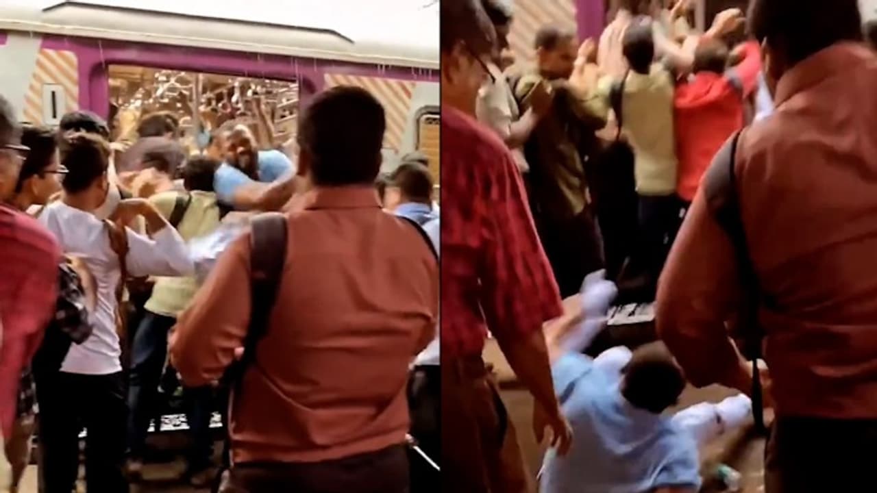 'Frustrated employee': Man's desperate struggle to exit Mumbai local ...