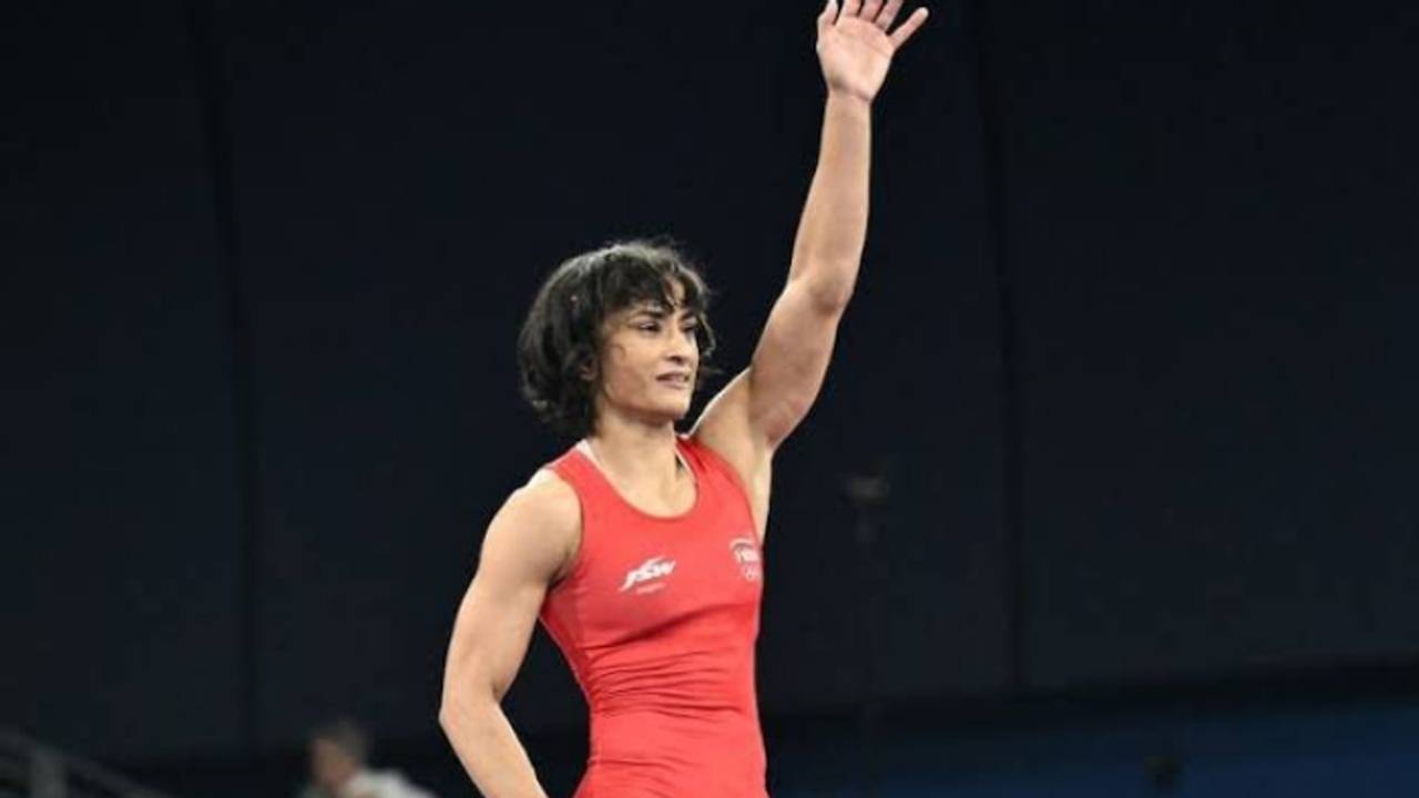 'No more strength now, Sorry...' Vinesh Phogat announces retirement day ...