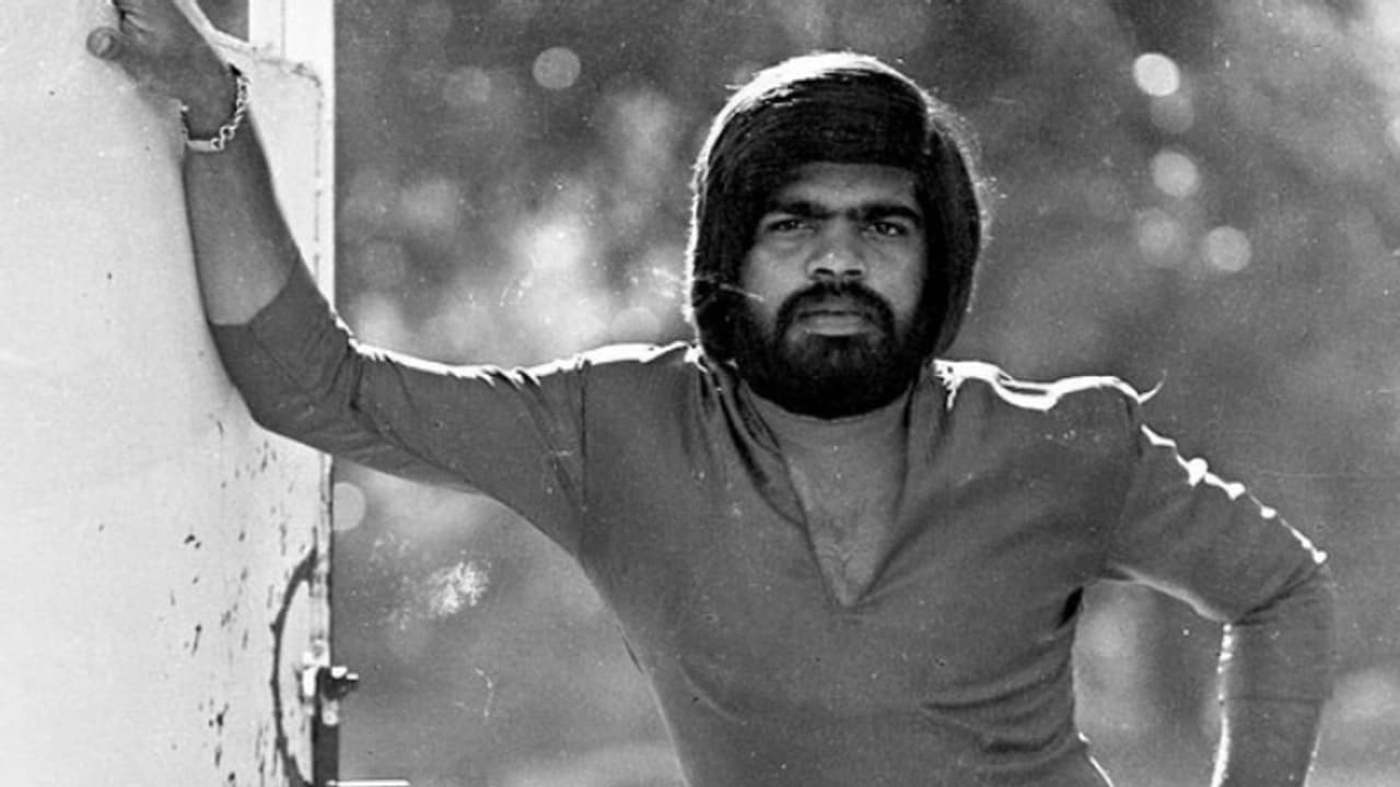 నటిపై ప్రేమతో సినిమా టైటిల్ పెట్టి.. ఆ తర్వాత ఆమెనే పెళ్లి చేసుకున్న ...