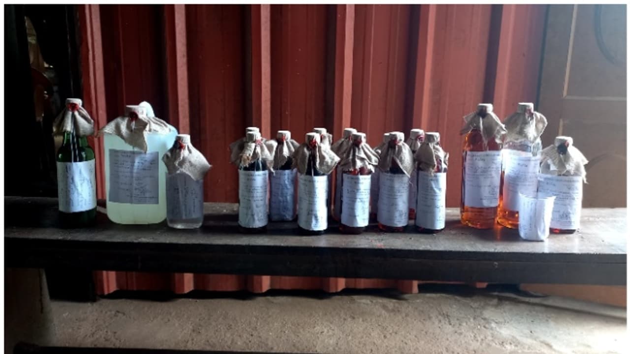 എക്സൈസിന്റെ ഓണം സ്പെഷ്യൽ ഡ്രൈവിൽ ചാരായവും, കോടയും, വിദേശമദ്യവും ...