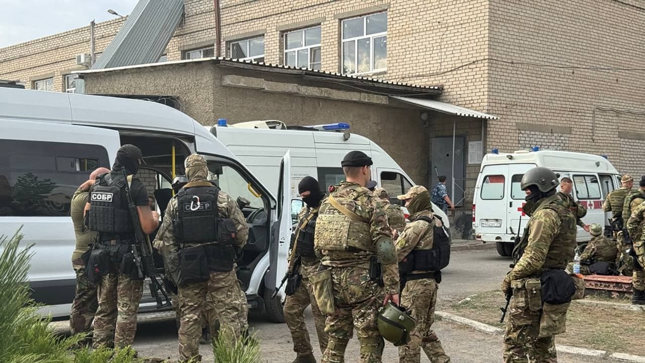 Caught on camera: Deadly standoff in Russia's Volgograd prison ends ...