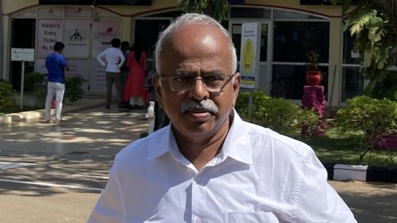 How Dr Velumani turned 50 rejections into success: Strategies for acing ...
