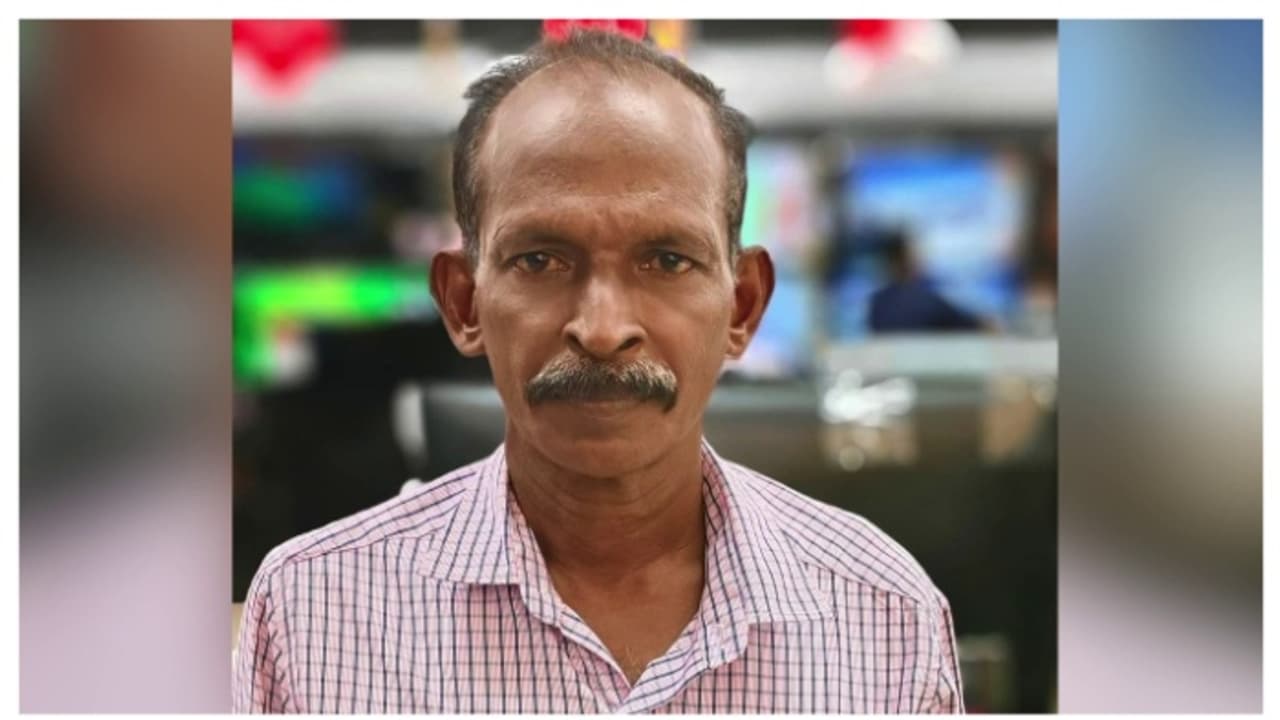 കോട്ടയത്ത് വയോധികൻ വിഷാംശം ഉളളിൽചെന്ന് മരിച്ചു; അരളി ഇലയുടെ ജ്യൂസ് ...