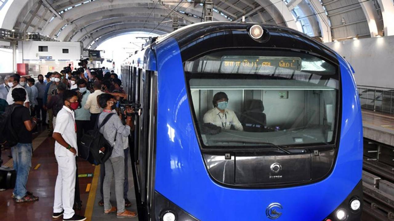Free metro ride : சென்னை மெட்ரோ ரயிலில் நாளை இலவசமாக பயணிக்கலாம் ...